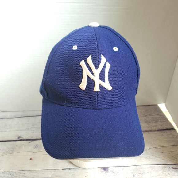 MLB BASEBALL | Accessories | Mlb Mens Baseball Cap Navy Blue White Trim ...
